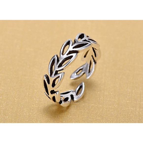 No Brand | Jewelry | Vintage Style Leaf Design Ring | Poshmark